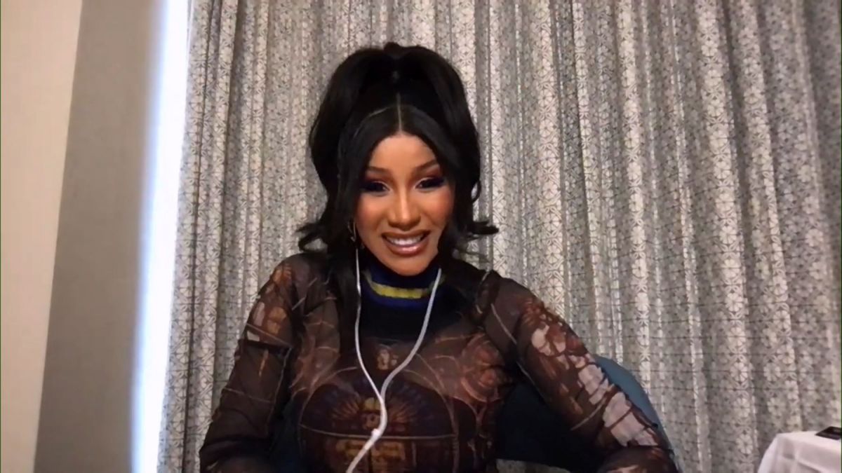 Cardi B Reveals the Reason She Has a Car Collection Even Though She Can ...