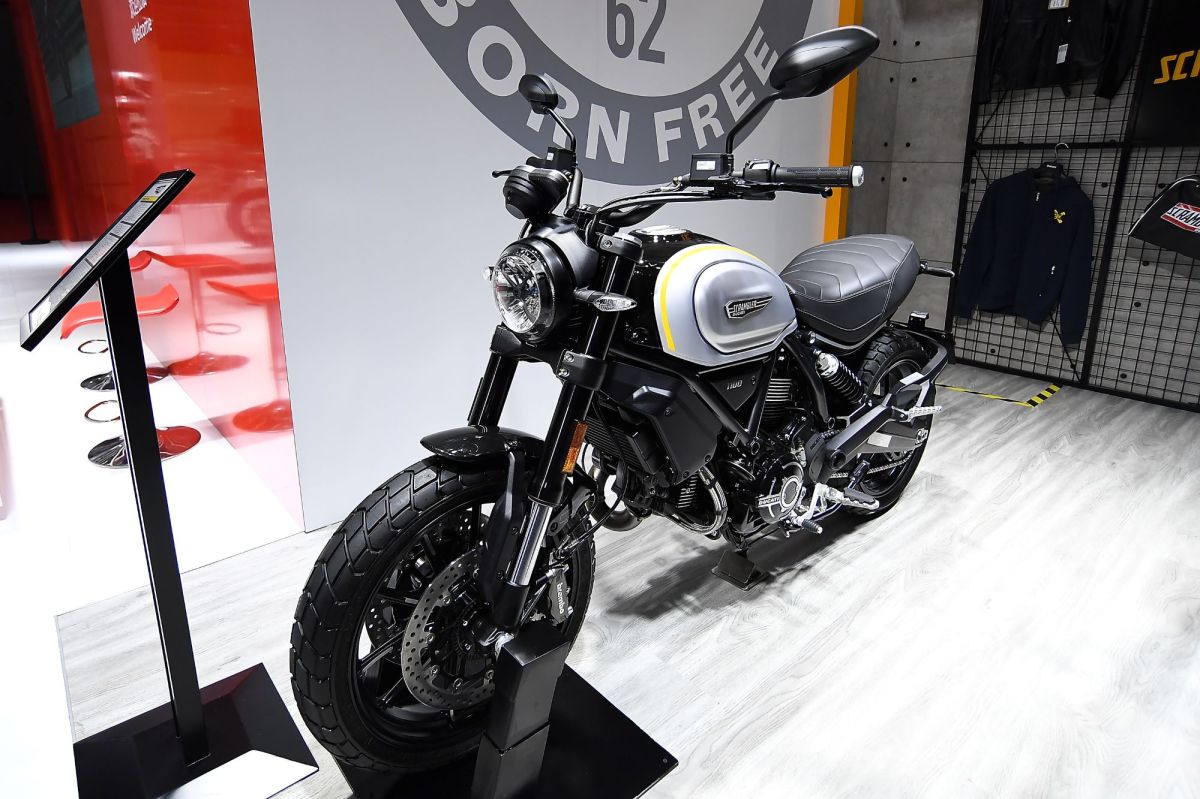 What Motorcycles Appear in 'The Matrix Resurrections'?