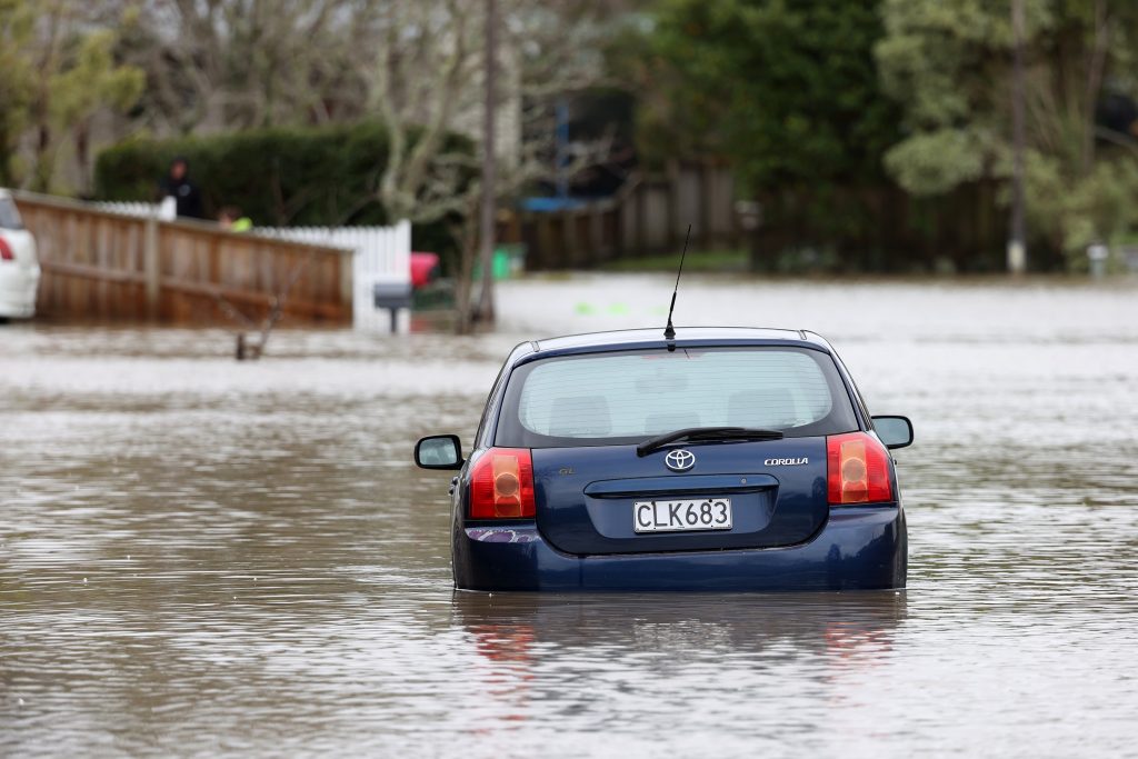 New Invention Helps Protect Cars from Flood Damage