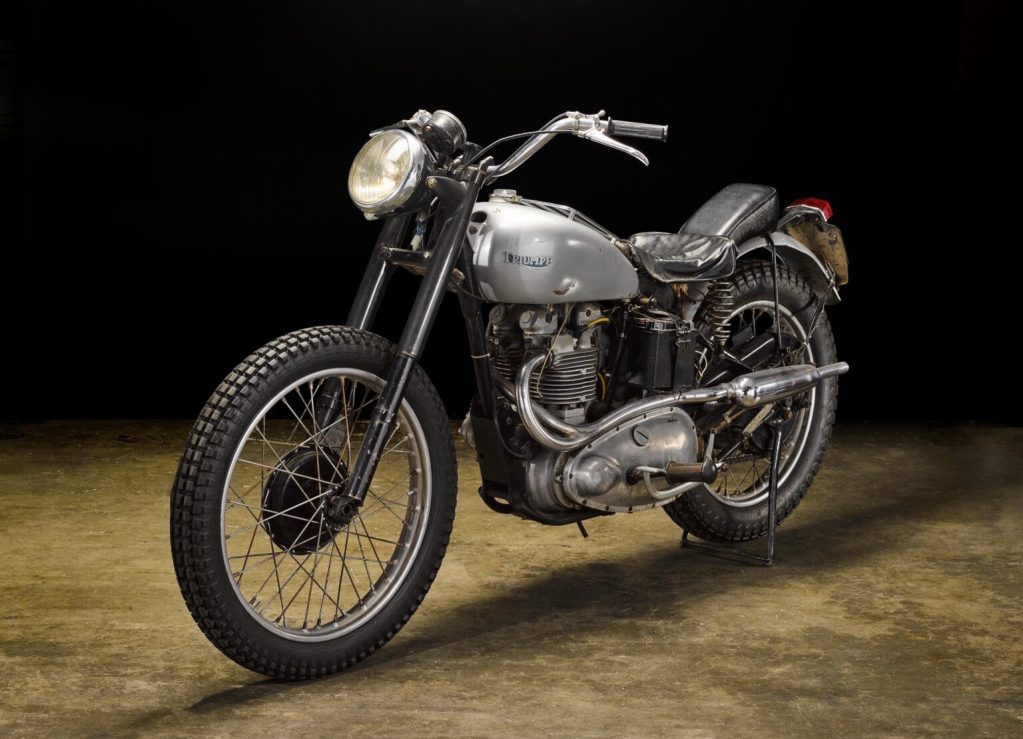 No Jukebox Is Safe Now That Fonzie's Motorcycle From 'Happy Days' Is ...