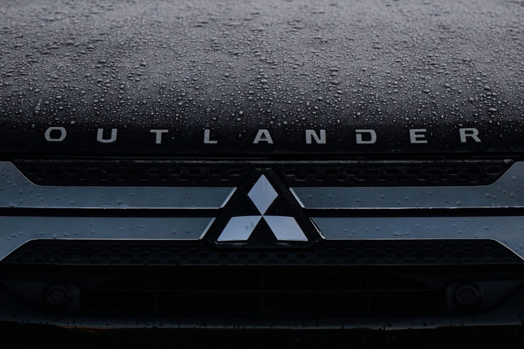 Mitsubishi Awards 2022 Outlander Model to Amazon Sweepstakes Winner