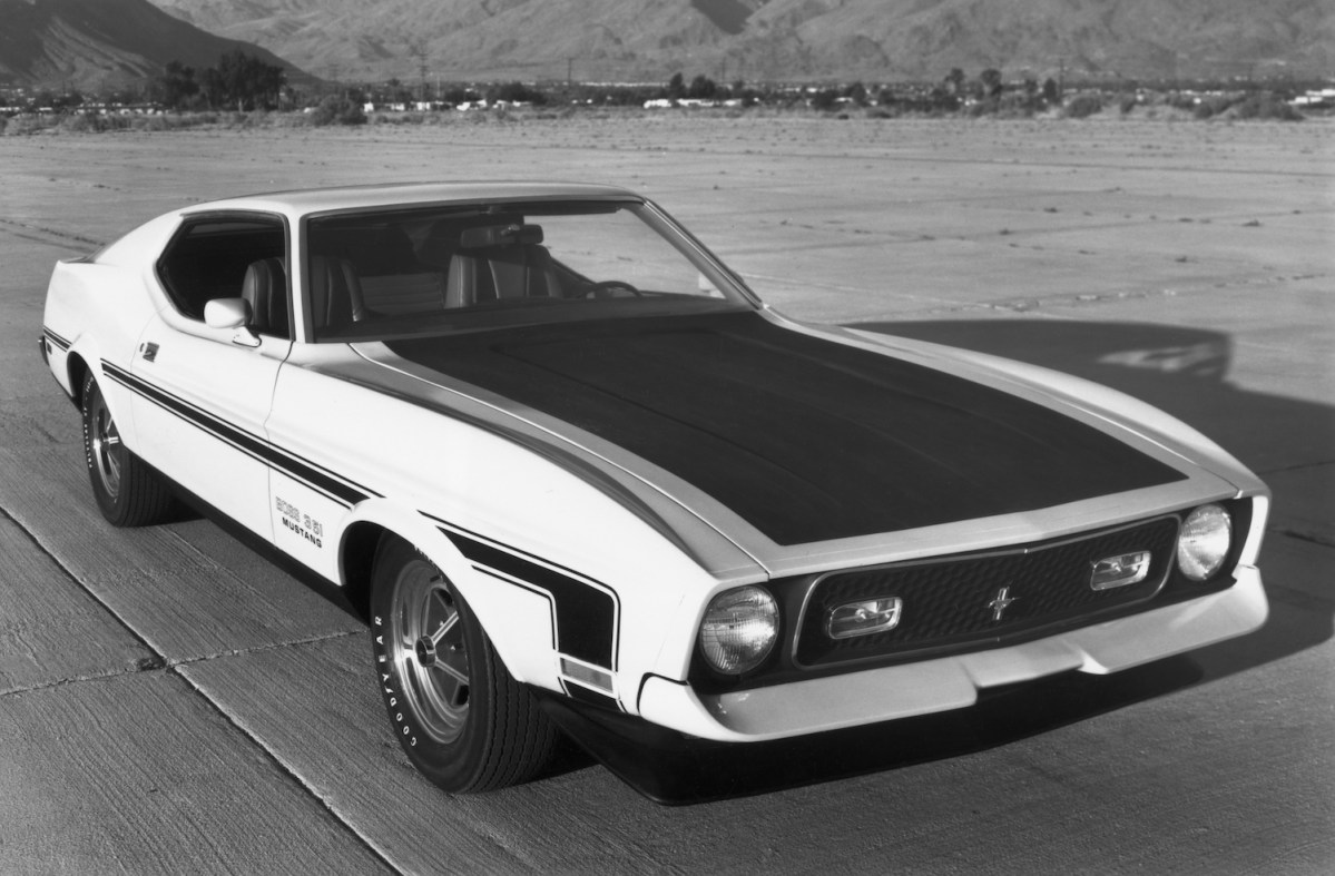 Fastest Old School Muscle Cars With Small Block Engines