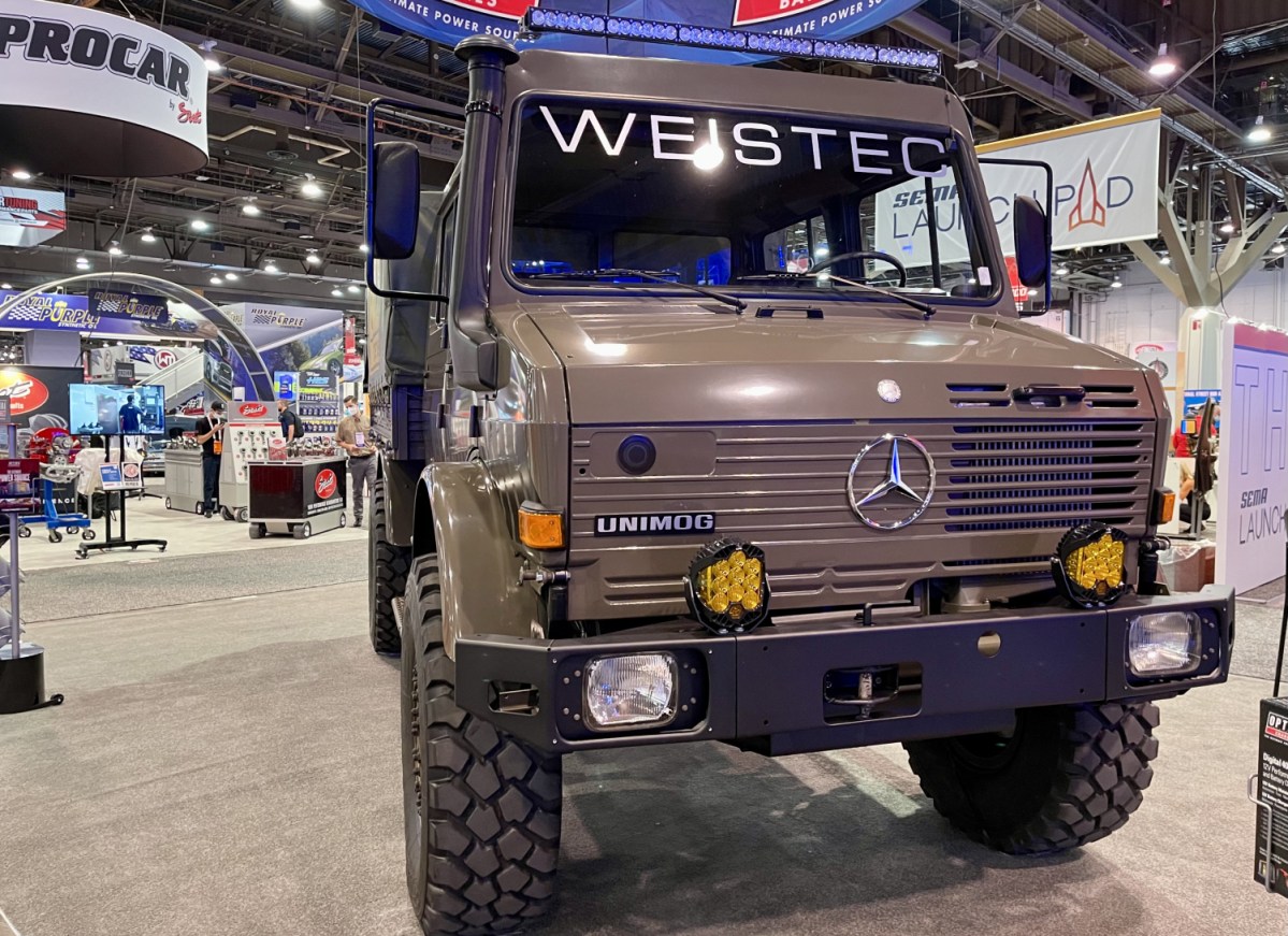 SEMA 2021: This Mercedes-Benz Unimog Lived on a Farm With Arnold ...