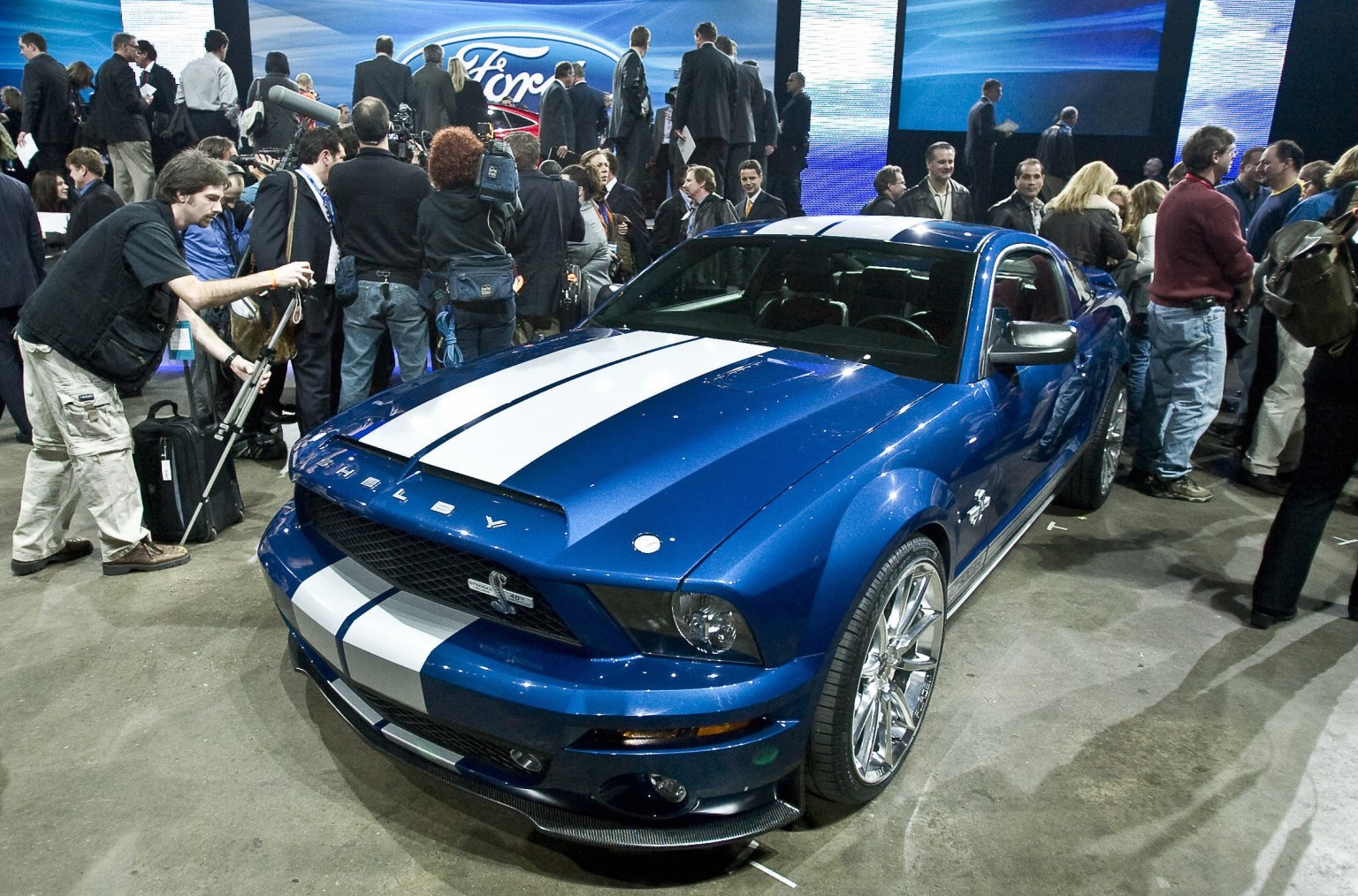 Hail to the King: Ford Mustang Shelby GT500KR Returns With 900 HP