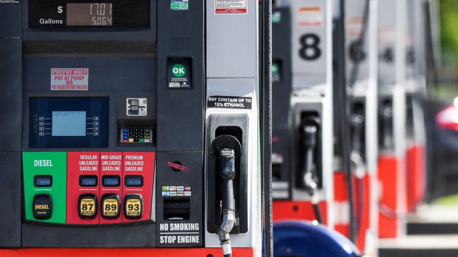 How to Pump Gas to Get More For Your Money