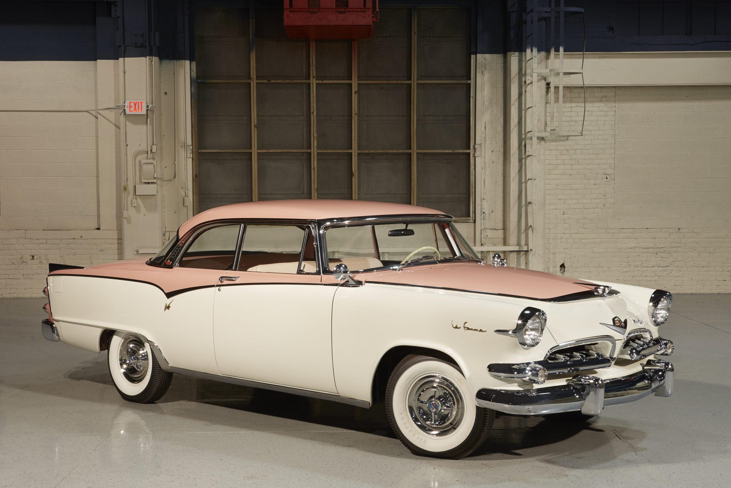 The 1955 Dodge La Femme Tried Finding Female Buyers and Failed