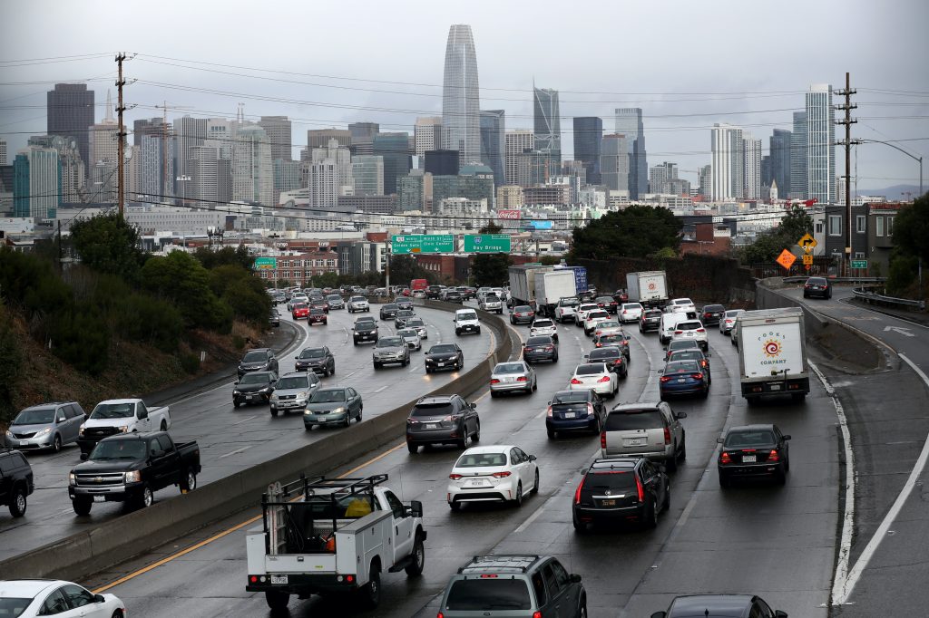 4 Important Things to Know About Driving Etiquette - MotorBiscuit