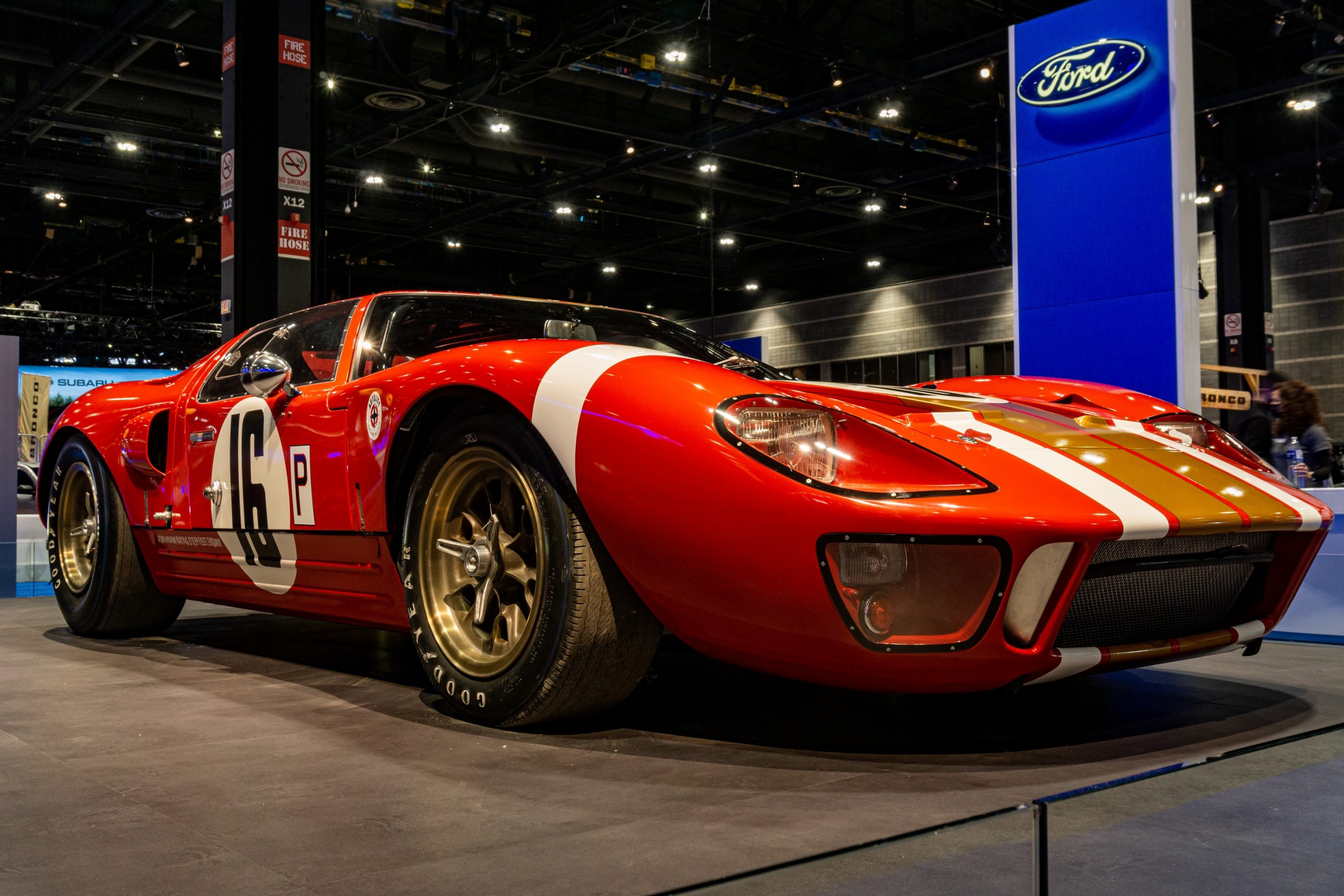 2022 Chicago Auto Show: Ford GT Alan Mann Heritage Edition Honors an ...