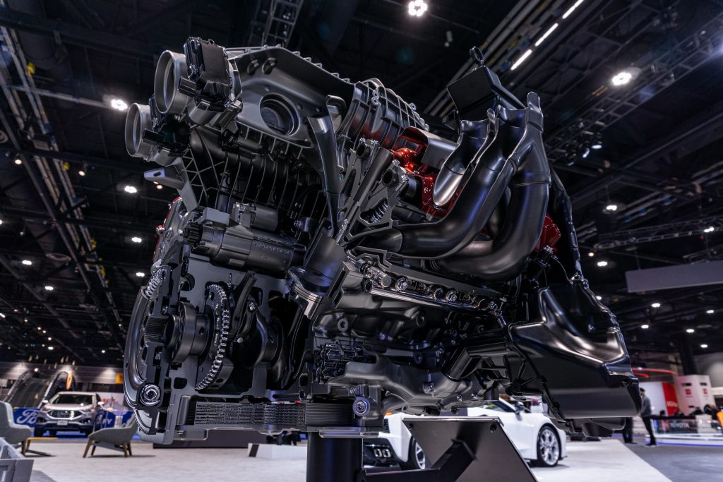 5 Incredible C8 Corvette Z06 LT6 V8 Details Beyond Its Flat-Plane Crank