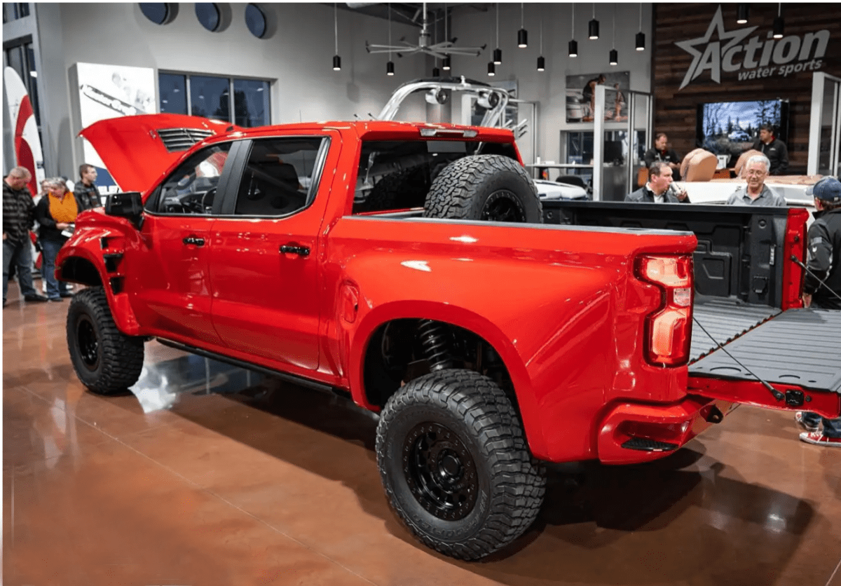 Chevy Silverado Blacklake XT1: Better Than the Ford Raptor