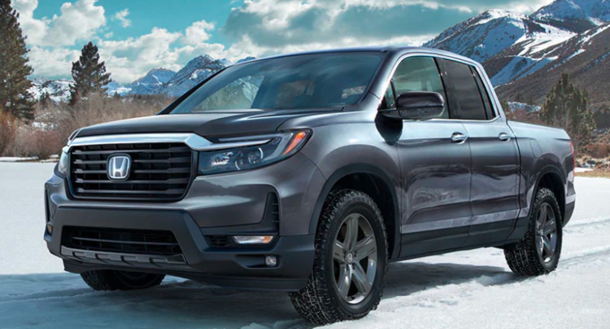 3 Reasons to Buy a Honda Ridgeline Instead of a Honda Pilot
