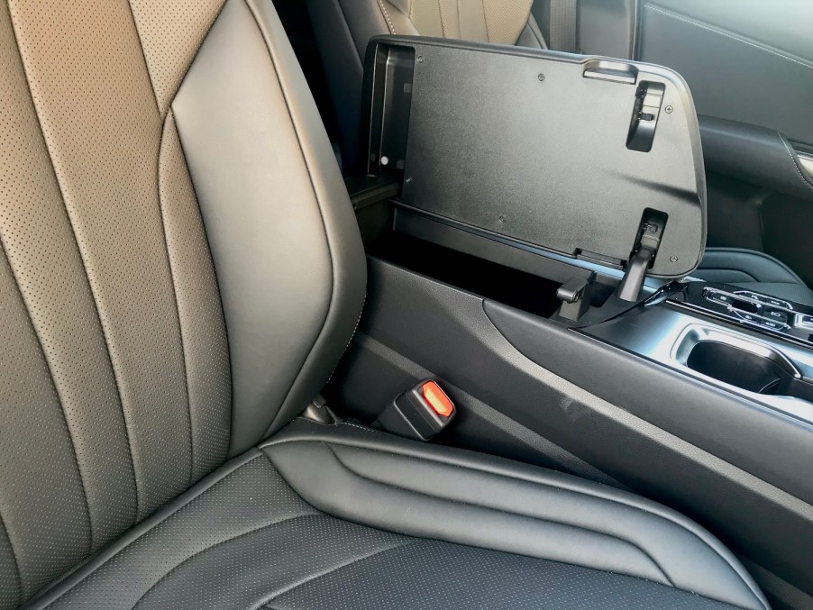 5 Funky Features on the 2022 Lexus NX 350 F Sport