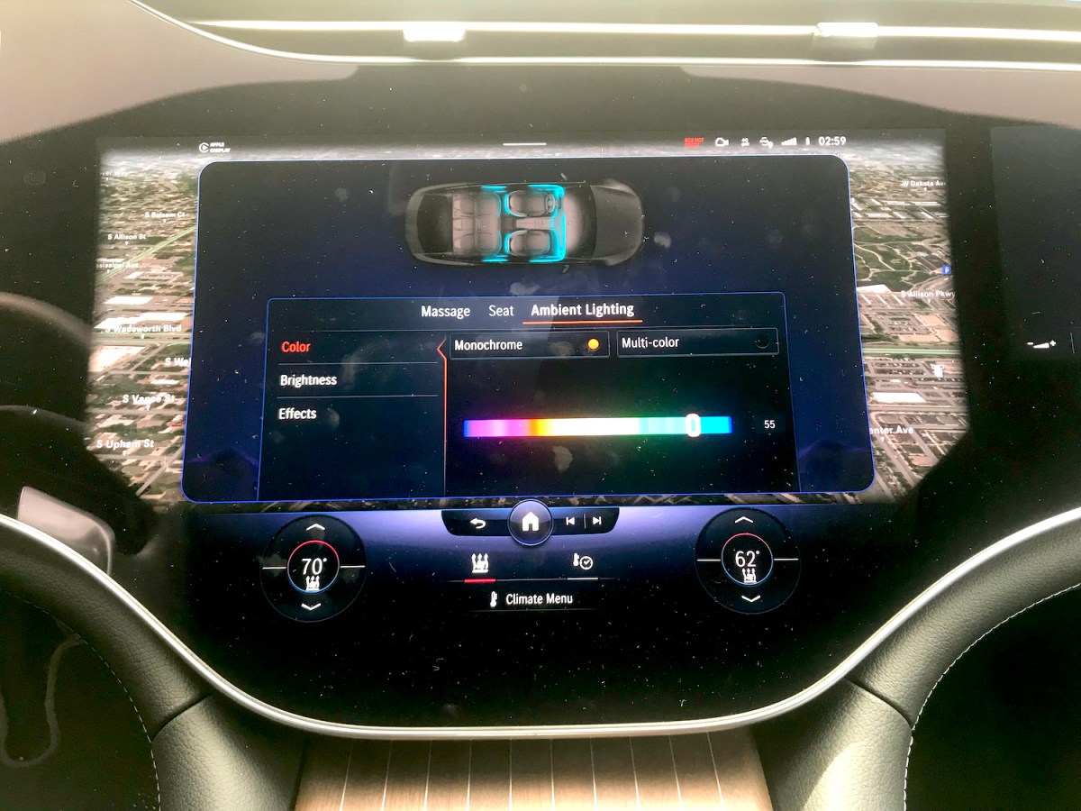 Is the Hyperscreen in the 2022 Mercedes-Benz EQS 450+ a Pain to Use?