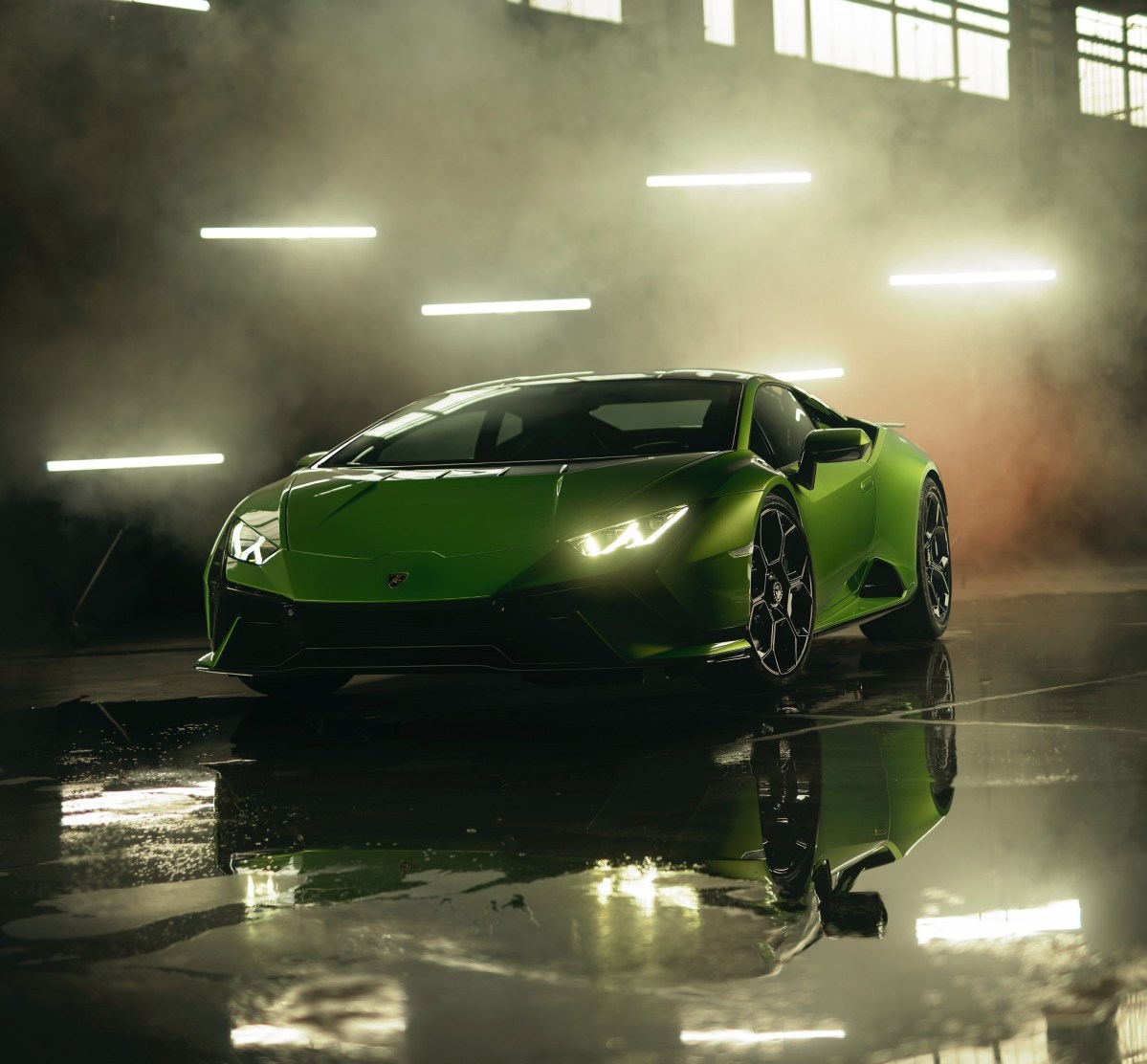 Lamborghini Sells 20,000 Huracan Models, a New Record for the Company
