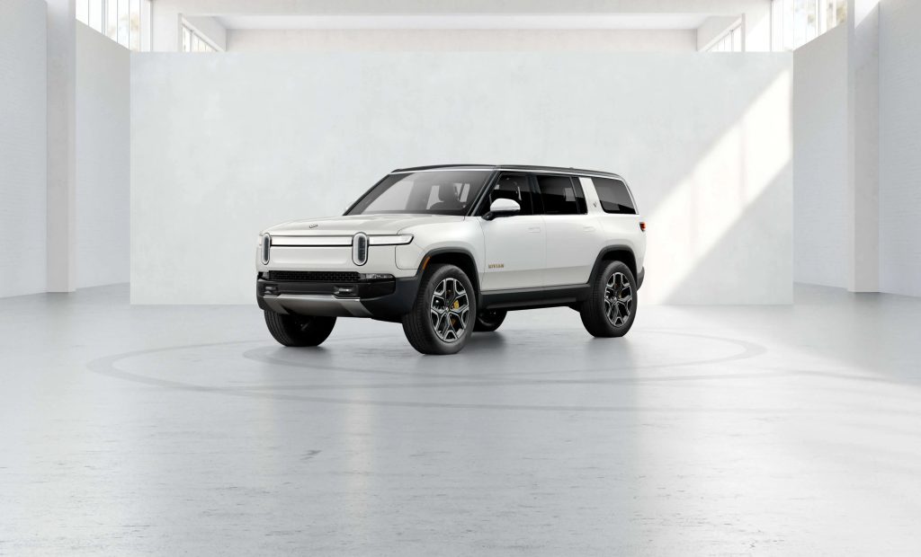Everything We Know About the Rivian R1S