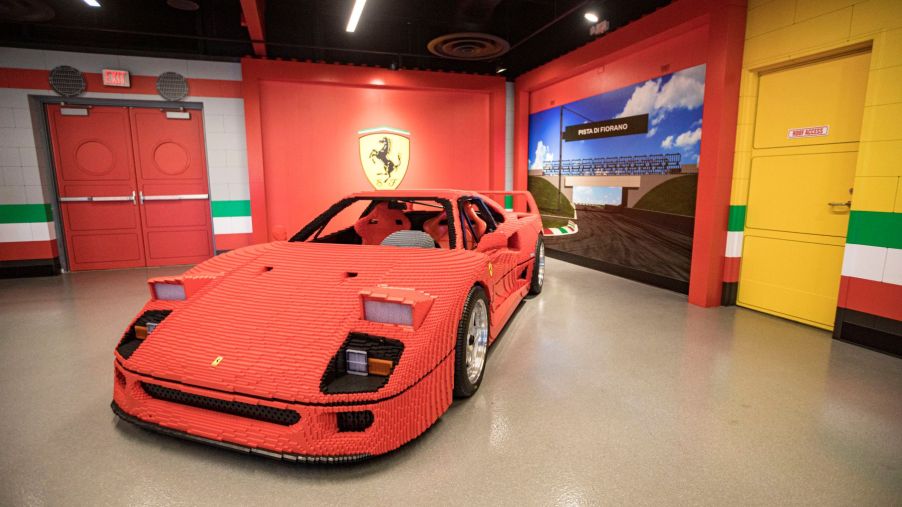 A Life-Sized Lego Ferrari F40 Is the Centerpiece of a New Legoland ...