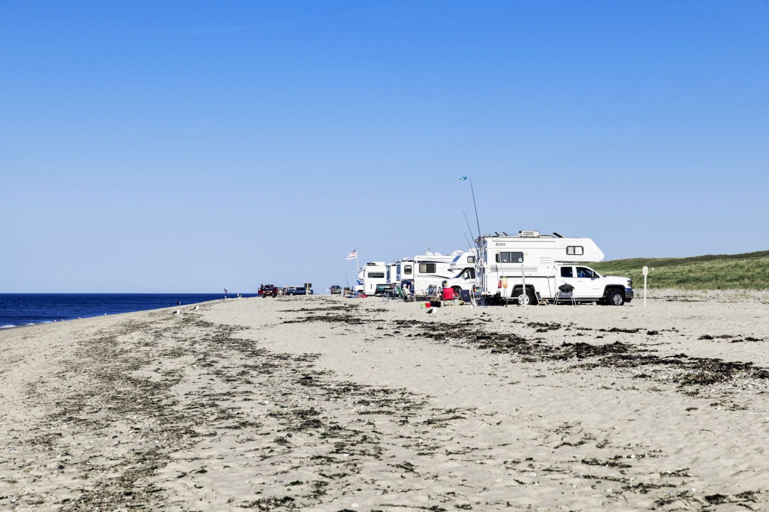 8 Essential Beach Camping Tips for Your Next RV Vacation