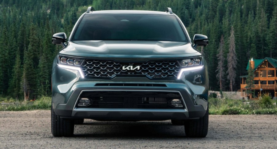 The 2022 Kia Sorento Is Nimble But You'll Sacrifice 3rd Row Comfort