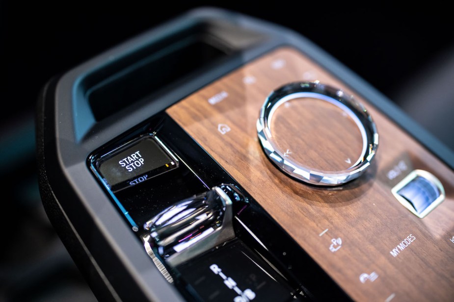 4 Reasons to Buy a BMW iX, Not a Tesla Model X