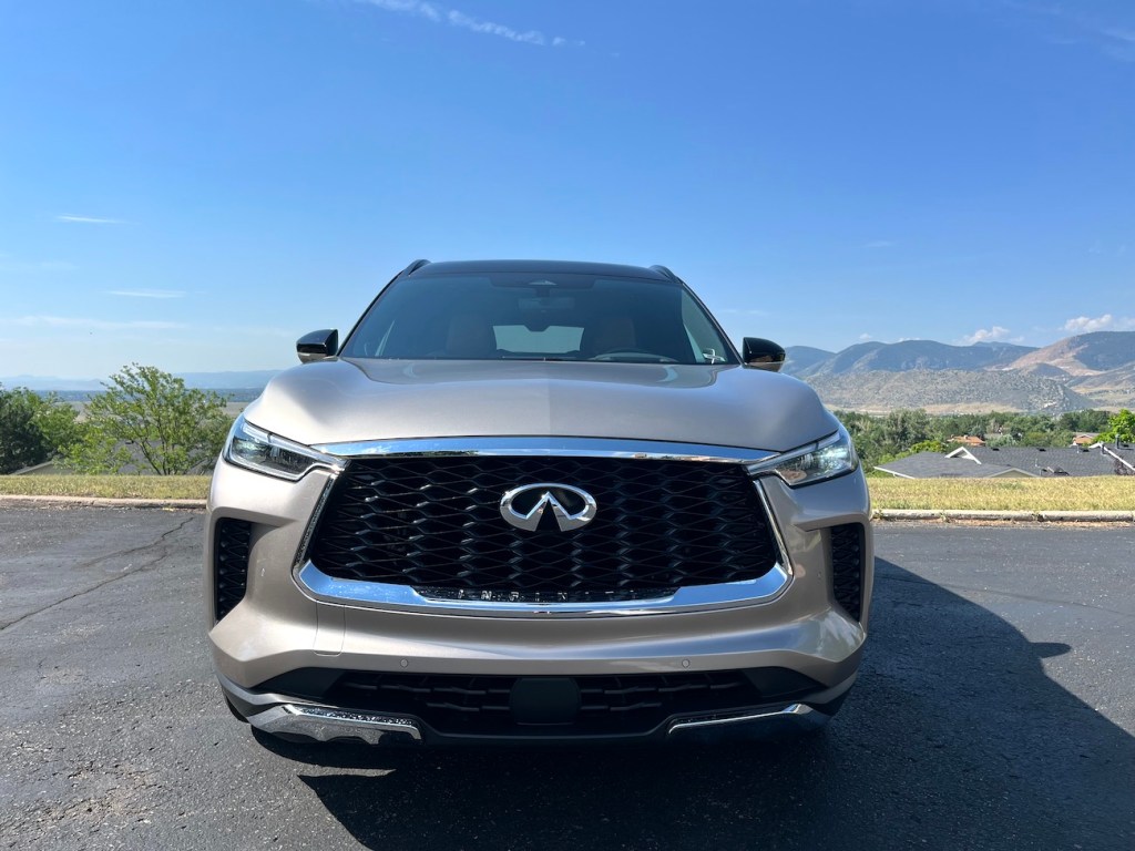 3 Reasons to Buy the 2022 Infiniti QX60 - and 2 to Skip It