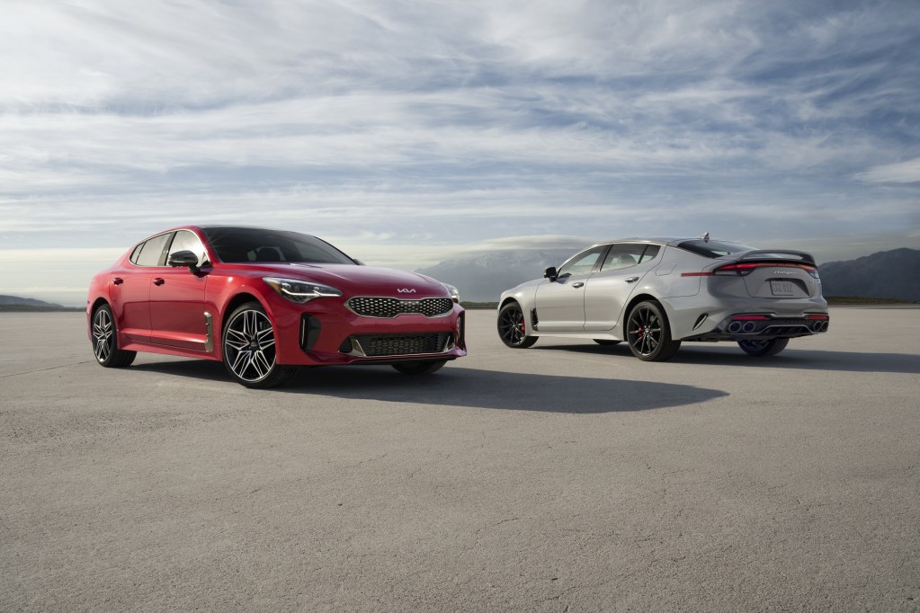 How Fast Is the Kia Stinger GT2?