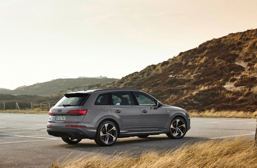 Audi Q5 vs. Q7 Comparison: Do You Need Three Rows?