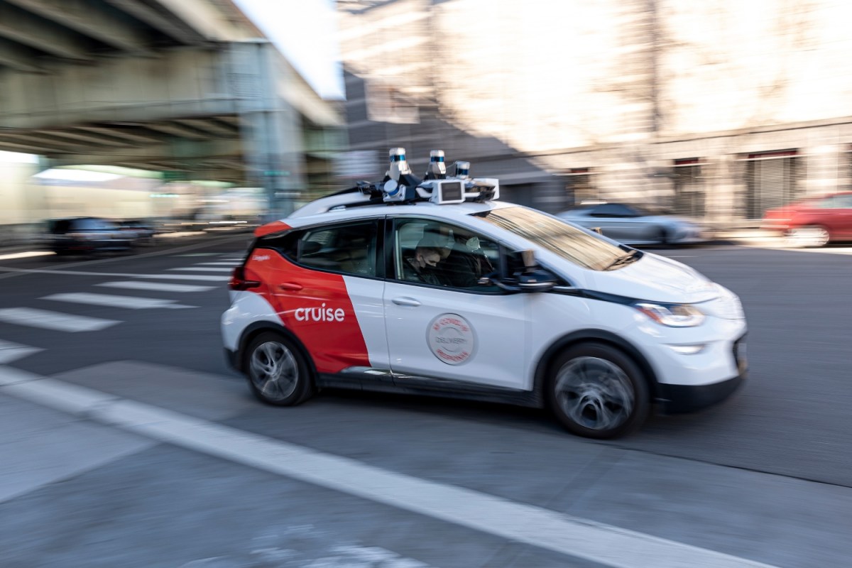 GM Cruise Autonomous Robotaxis Recalled and Updated After Accident