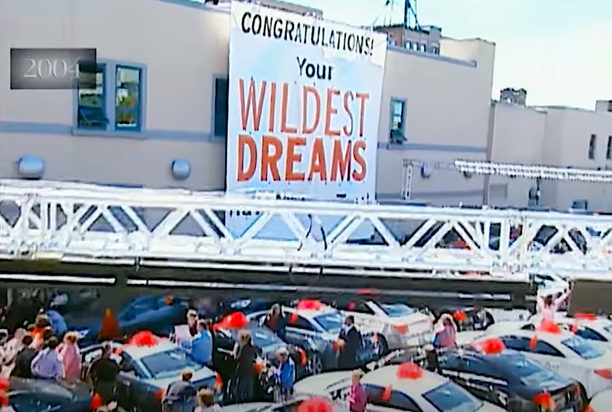 Oprah Winfrey Gave Audience 300 New Cars on This Date in 2004 ...