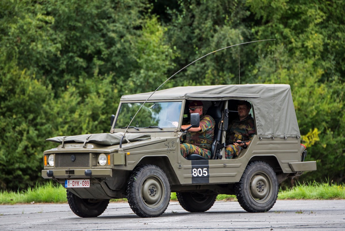 See a Volkswagen Iltis and Other Radwood Classics Reenact Past Paris ...