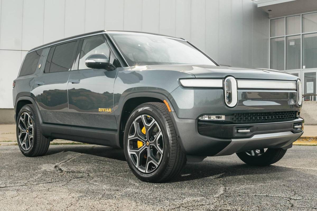 Here We Go Again: Rivian R1S EV SUV Bid to $40,000 Over MSRP at Auction ...