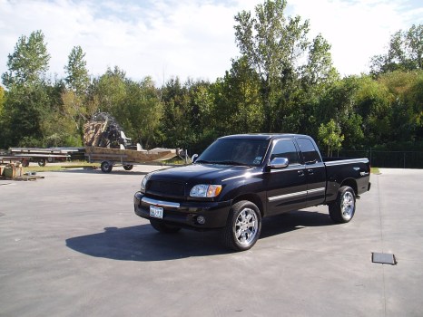 The First-Gen Toyota Tundra Is Still a Great Truck