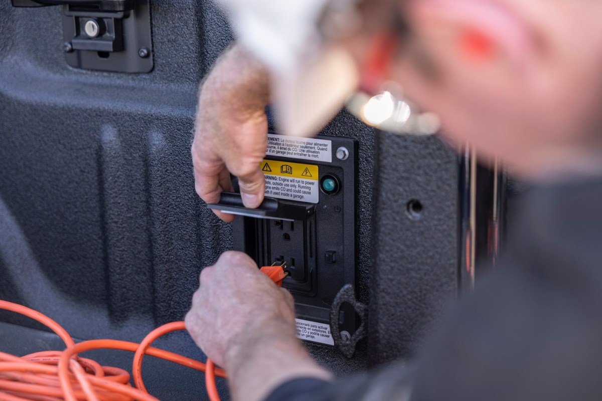 5 Cool Features of the New 2023 Ford F-250 Super Duty Truck