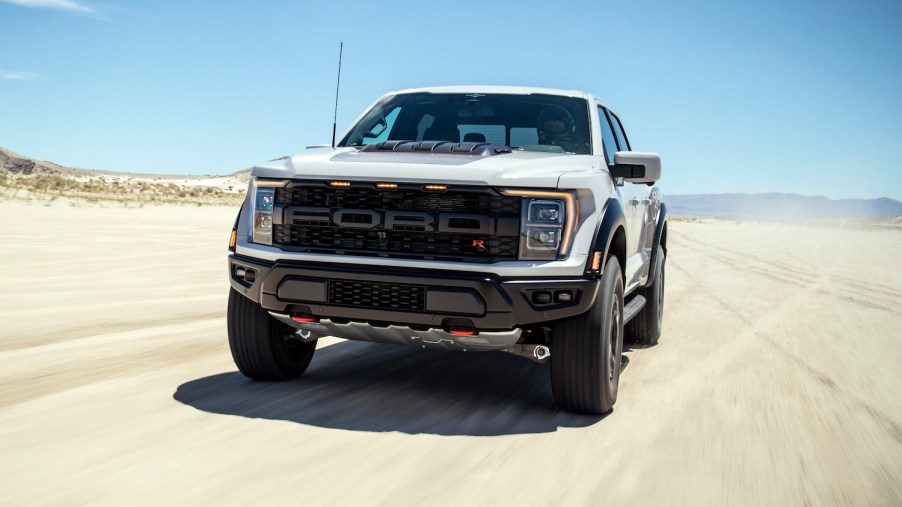 1 Flaw Makes the 2023 Ford F-150 Raptor R a Tough Purchase