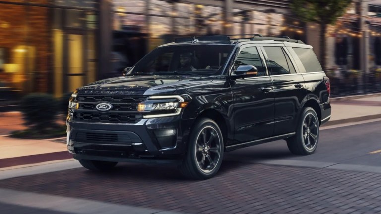 2023 Ford Explorer vs. 2023 Expedition: Hi Big Brother!