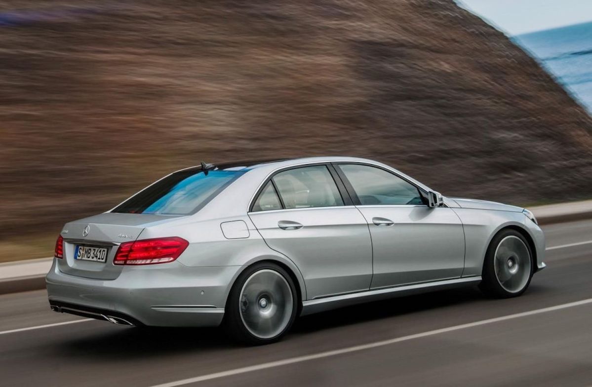 The 4 Best Used Midsize Luxury Sedans Under $20K--According to KBB