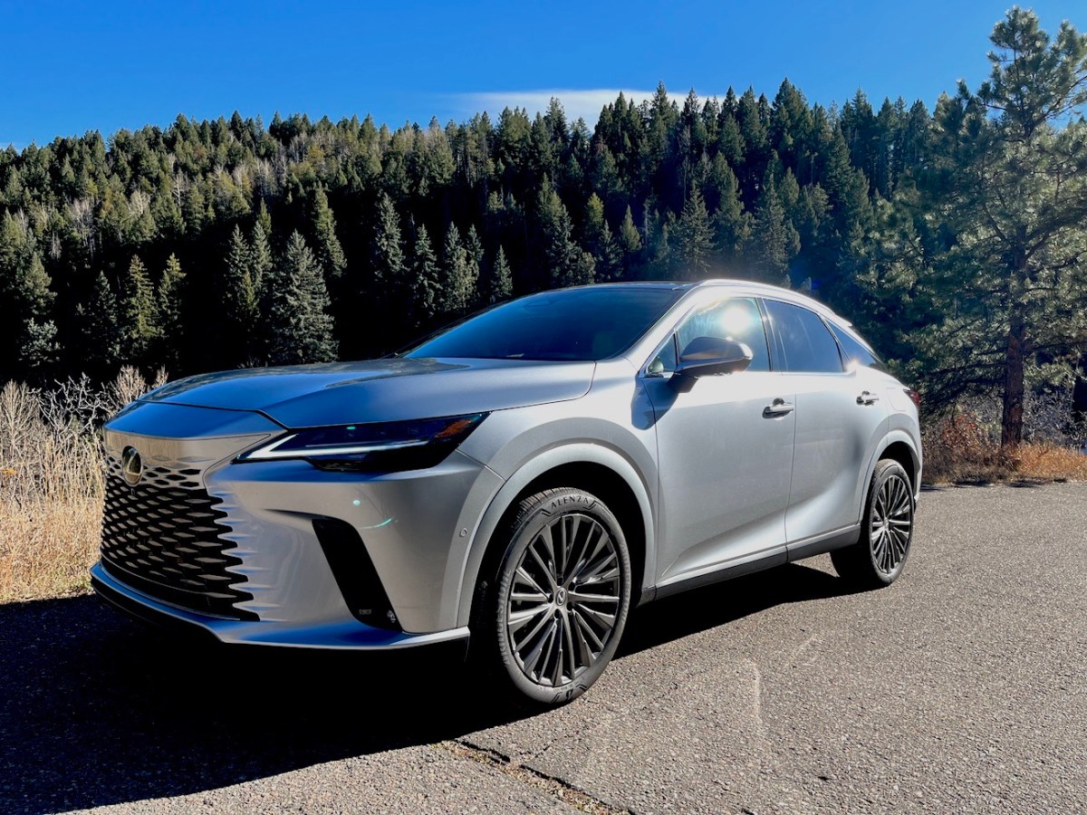 2023 Lexus RX Review: An Elegant New Take on an Old Favorite
