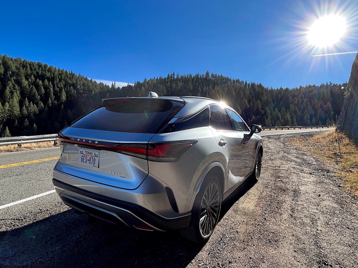 2023 Lexus RX Review: An Elegant New Take on an Old Favorite