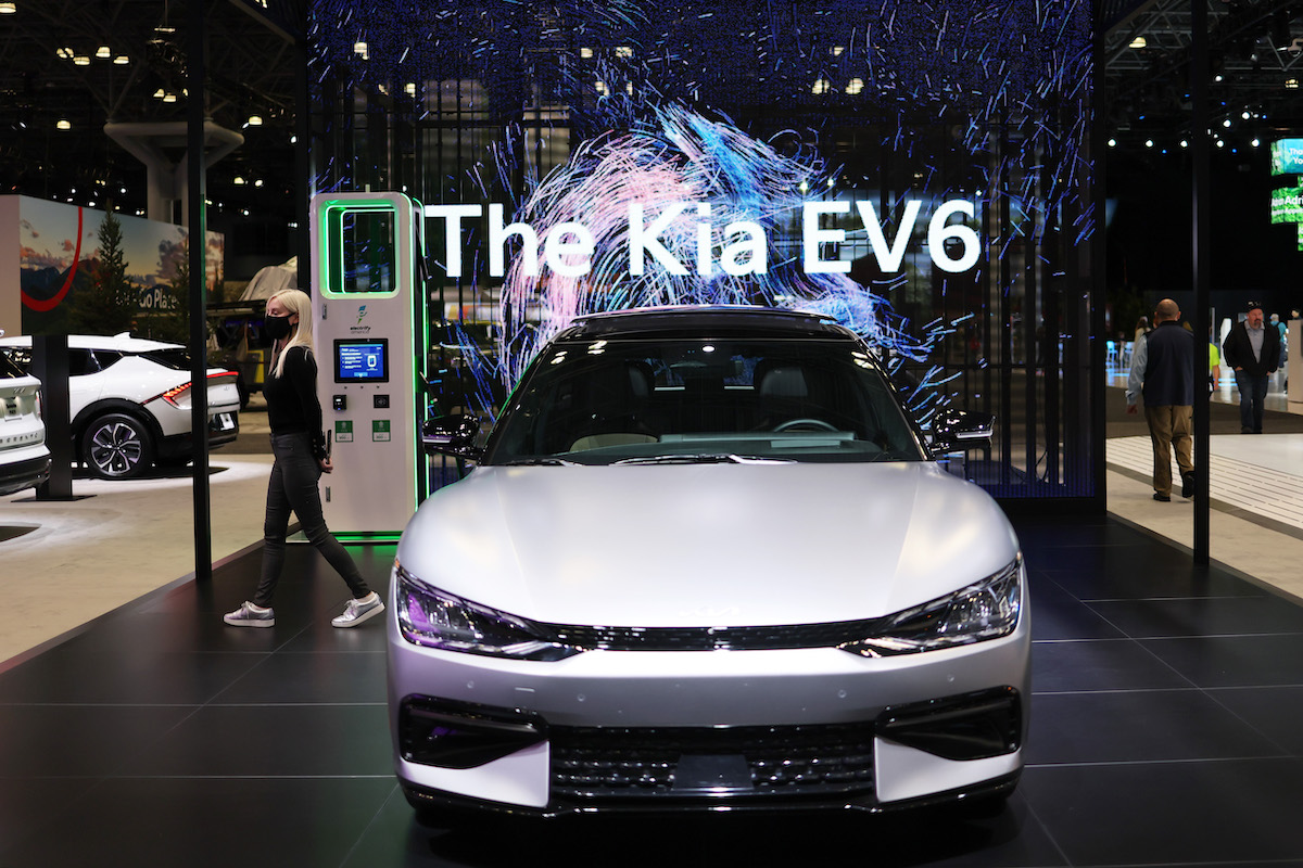 Kia EV6 Versus Tesla Model Y: An In-Depth Comparison - MotorBiscuit