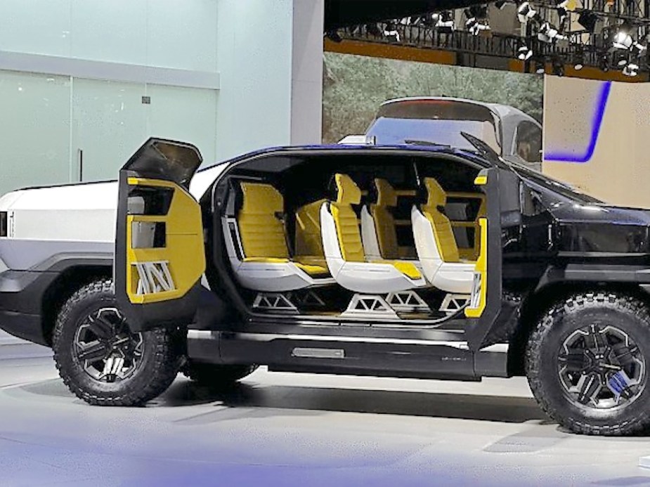 Does the IAT 'T-Mad' Truck Smash the Tesla Cybertruck?