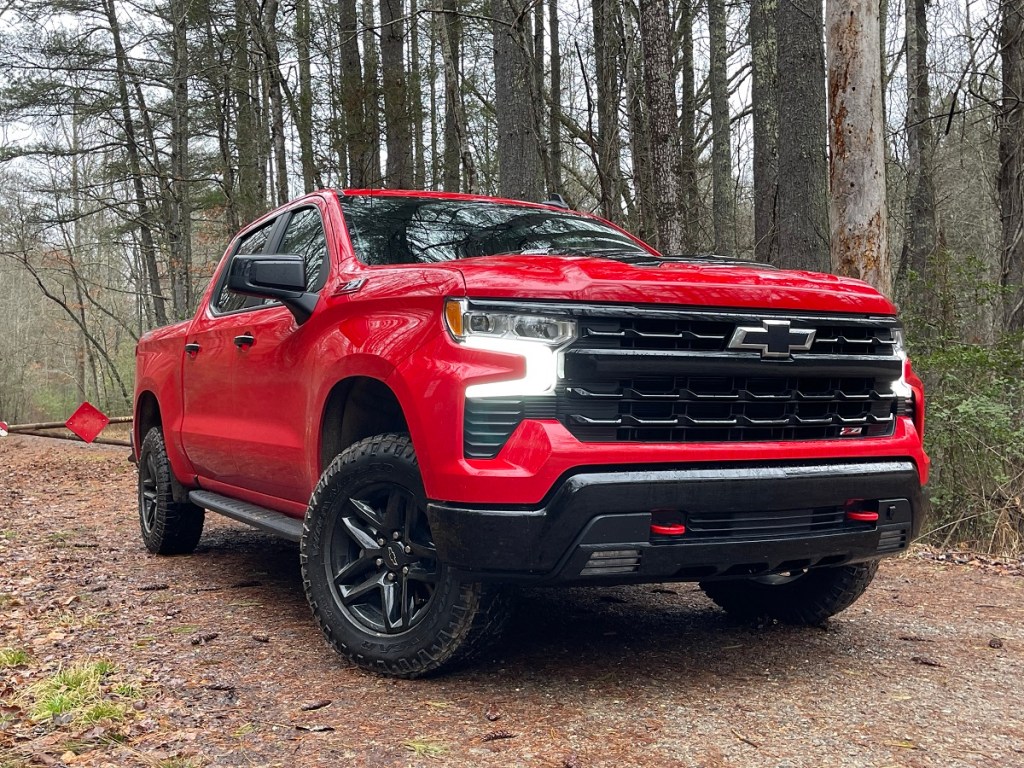 2023 Chevy Silverado 1500 Review: Great Power and Compromise