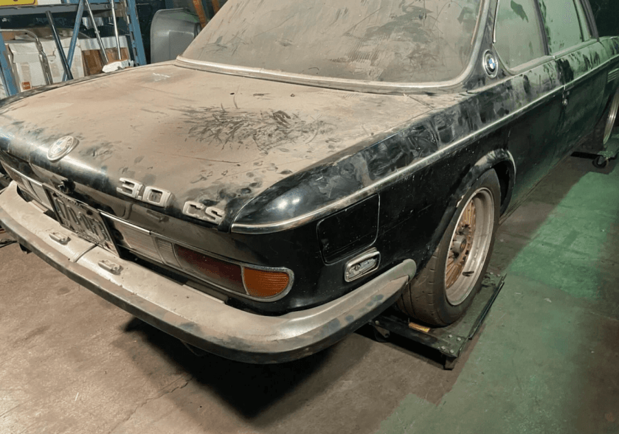 One of the Coolest BMWs Ever Made Just Discovered in Dusty Barn Find