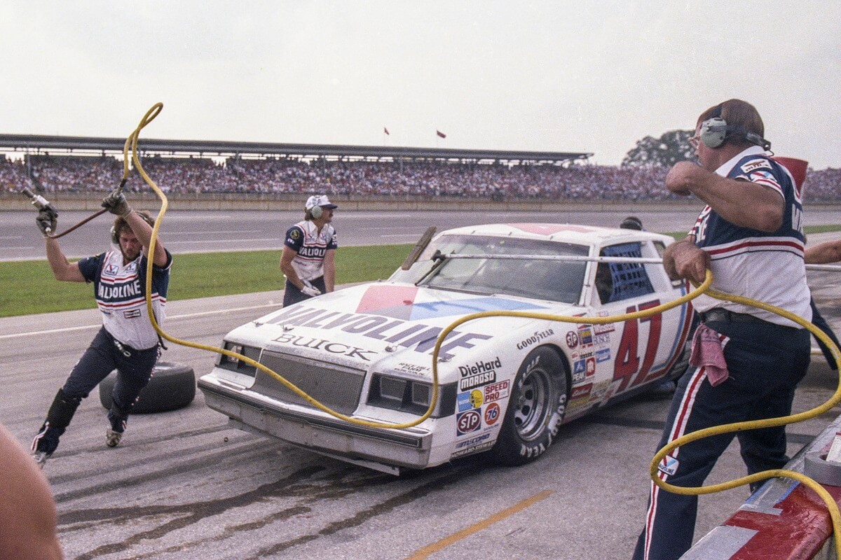 When Was the Last Time Buick Won a NASCAR Race?