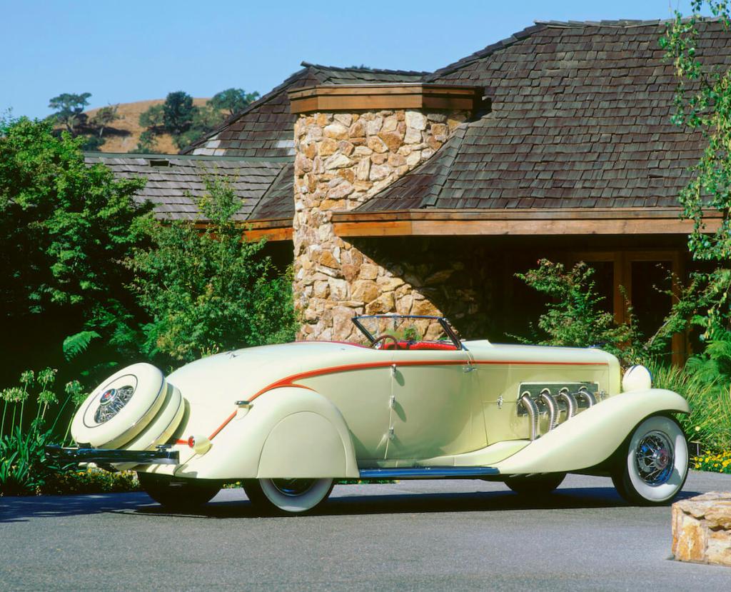 5 Iconic Classic American Luxury Cars