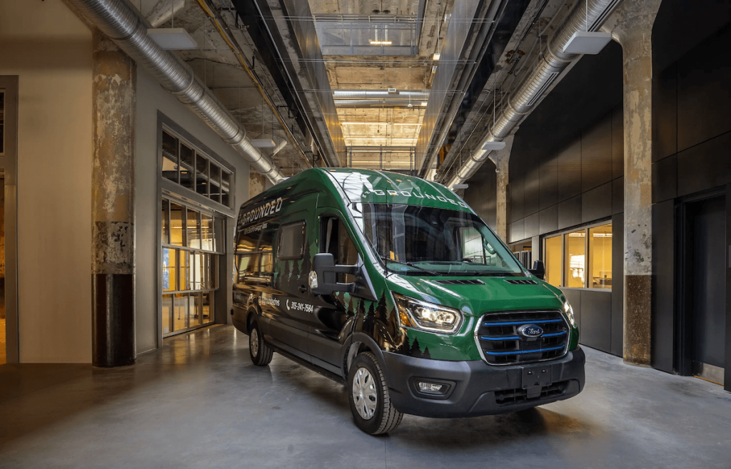 Ex-Tesla and SpaceX Engineers Offer First Electric Camper Van For ...