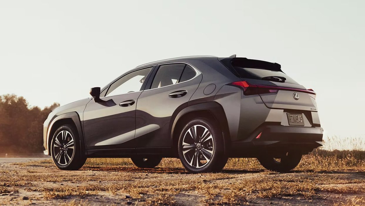 3 Reasons this 2023 Lexus Is Among the Best Hybrid Luxury SUVs