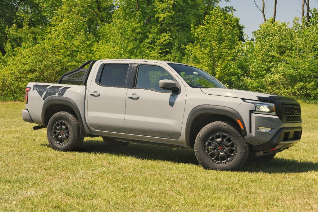 The 2023 Nissan Frontier PRO-4X Puts the 2023 Toyota Tacoma TRD Pro to ...