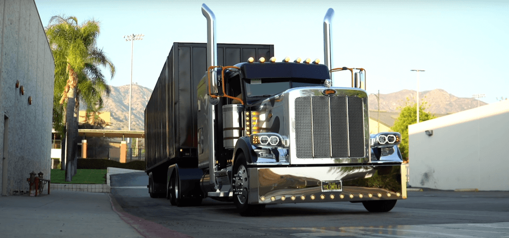 Why do Semi-Trucks Have So Much Custom Chrome?