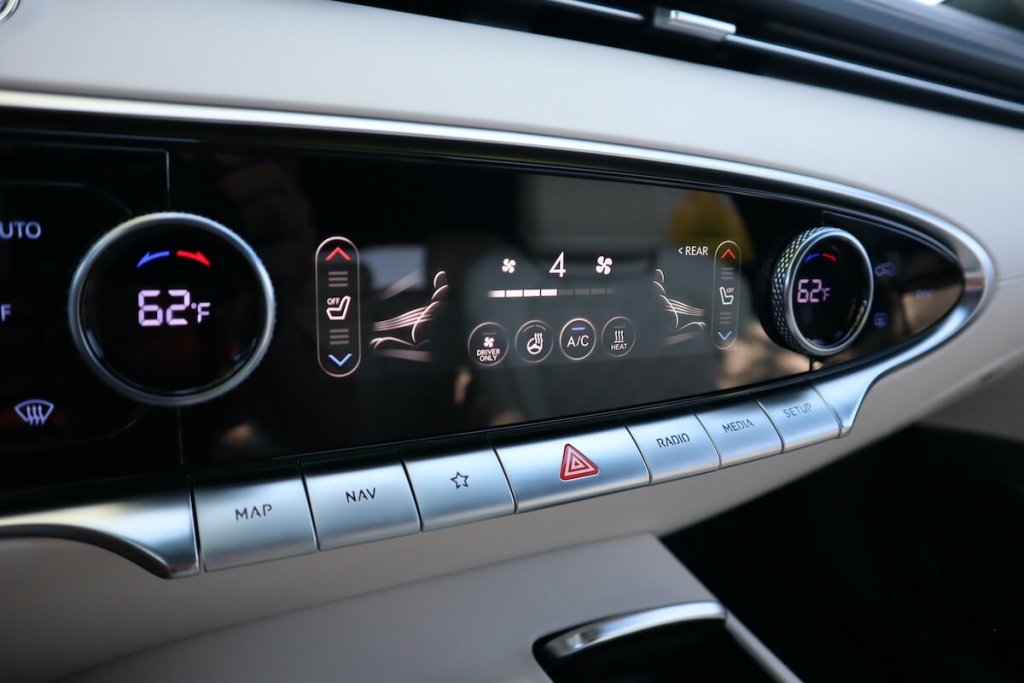 The 2023 Genesis Electrified GV70 Is Fun and Fancy, but There's 1 Issue ...