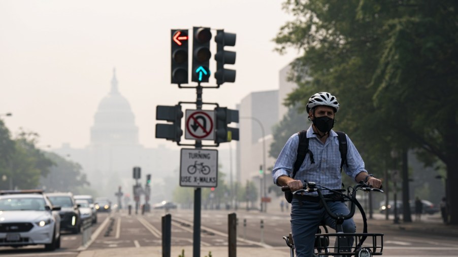 How to Stay Safe if You Have to Drive Through Wildfire Smoke