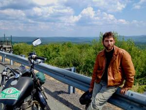 Here Is Every State That Allows Lane Splitting on a Motorcycle